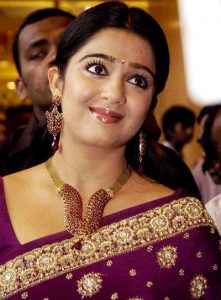 Charmi Kaur Biography- Age, Height, Movies, Affairs, DOB, DSP